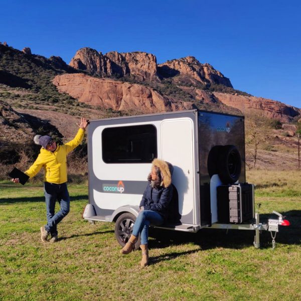 Comment choisir une mini-caravane ? - Aventure Loisirs & Vans